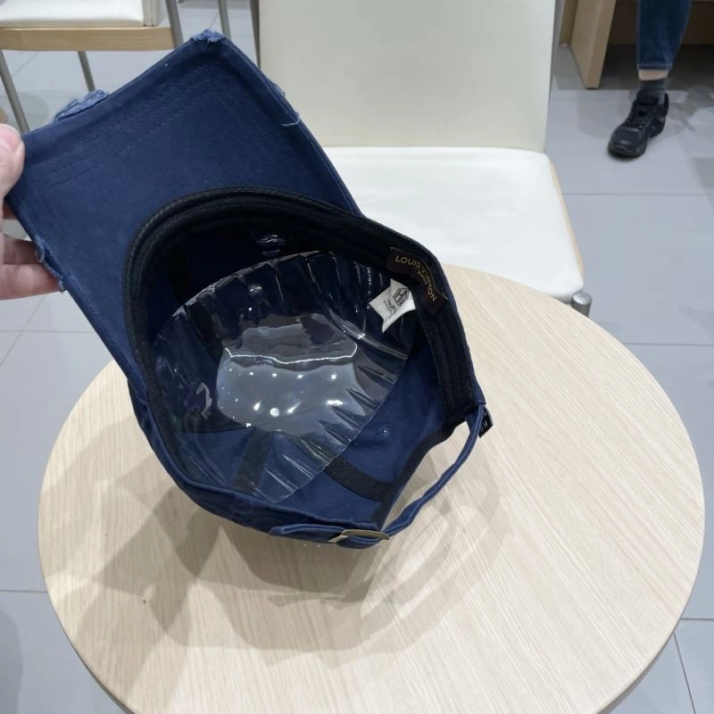 Perfect replica Louis Vuitton Caps