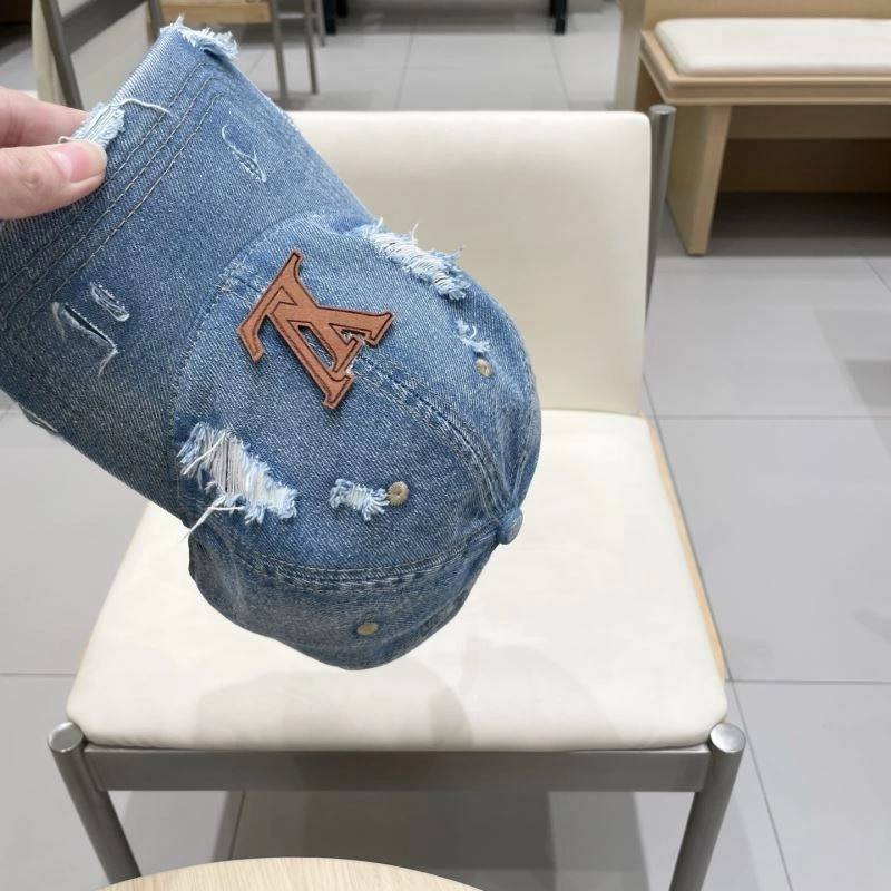 Inexpensive Louis Vuitton Caps