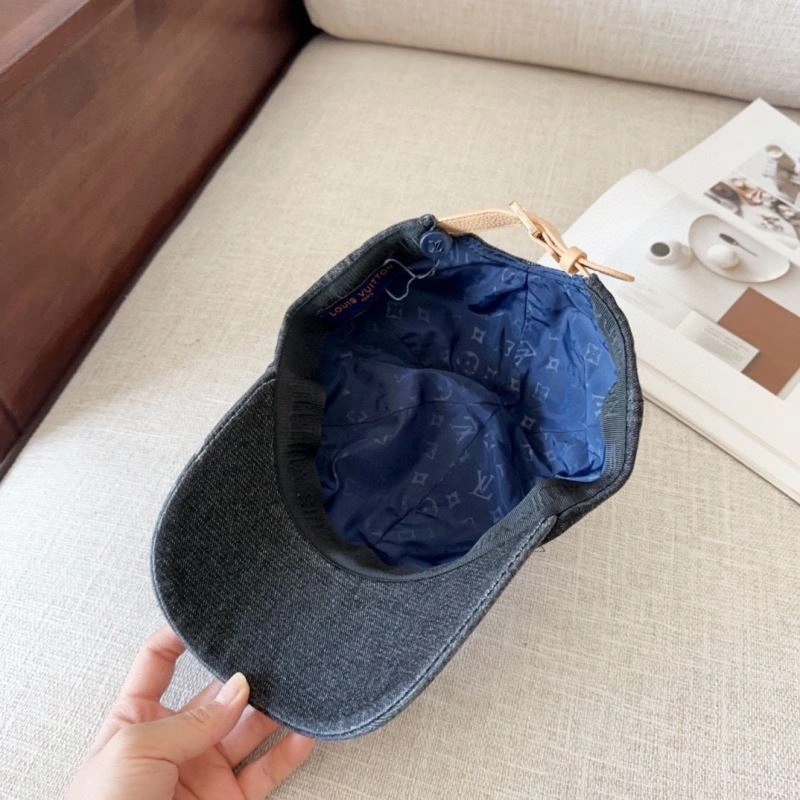 Official Louis Vuitton Caps