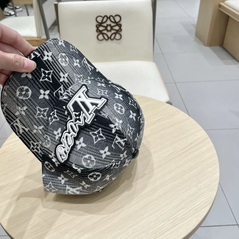Low-cost Louis Vuitton Caps