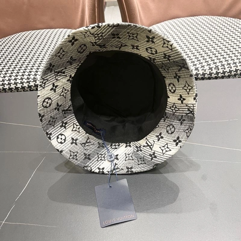 Perfect replica Louis Vuitton Caps