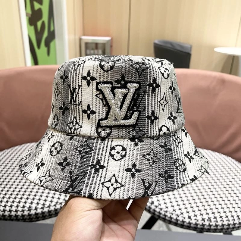 Perfect replica Louis Vuitton Caps