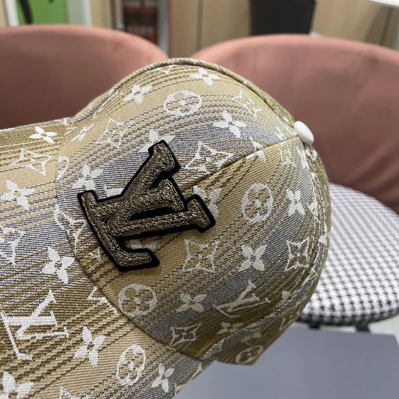 Low-cost Louis Vuitton Caps