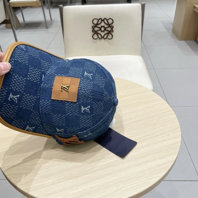 Perfect replica Louis Vuitton Caps