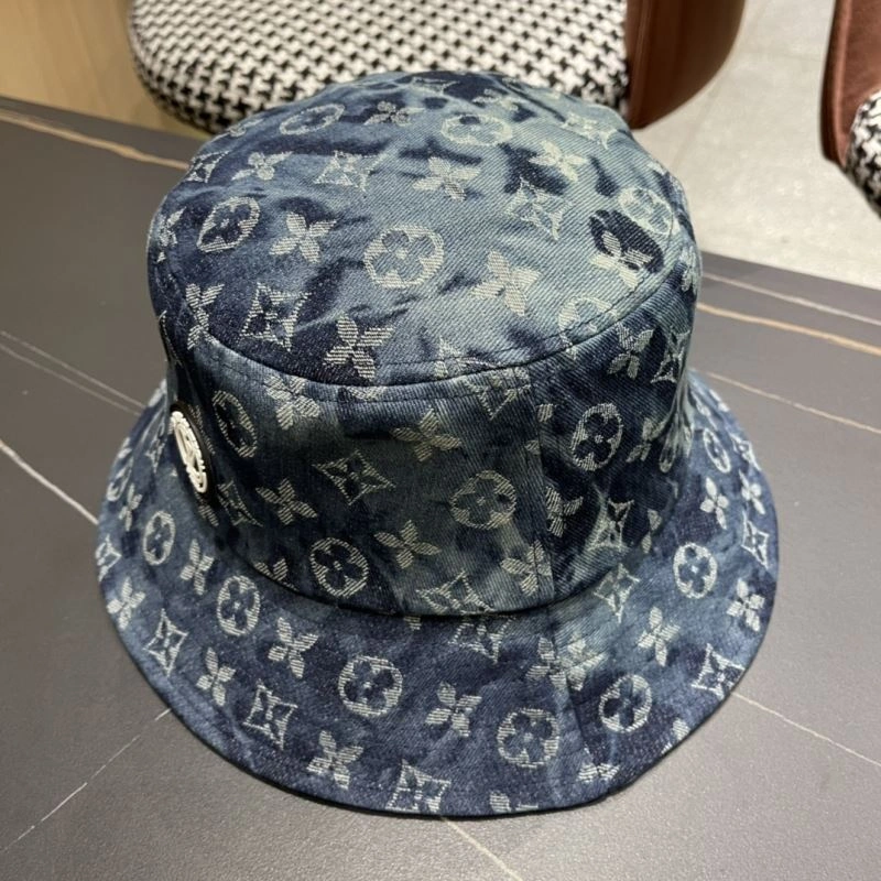 Low-cost Louis Vuitton Caps