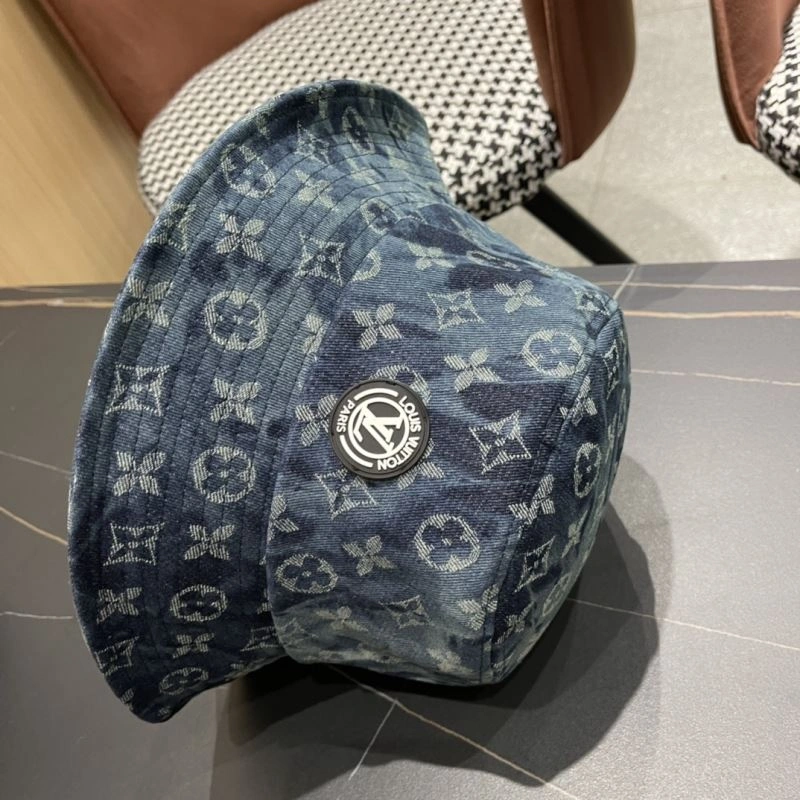 Low-cost Louis Vuitton Caps