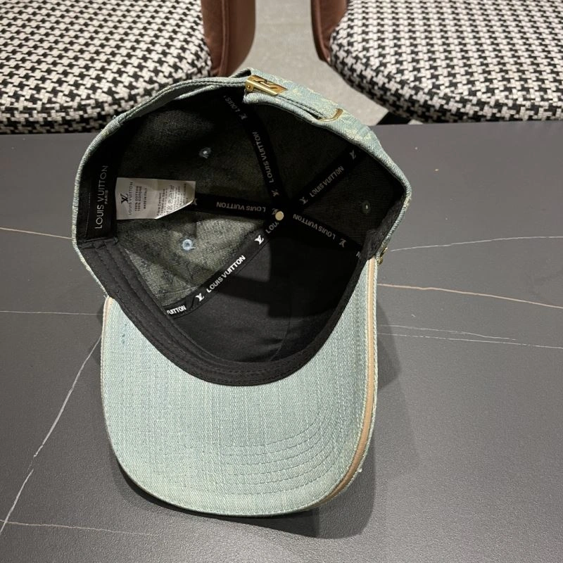 Low-cost Louis Vuitton Caps
