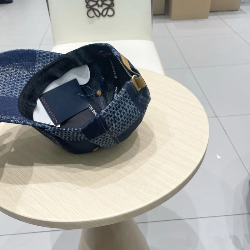 Cut-rate Louis Vuitton Caps