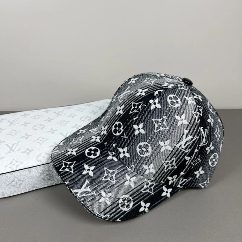 Top mirror Louis Vuitton Caps