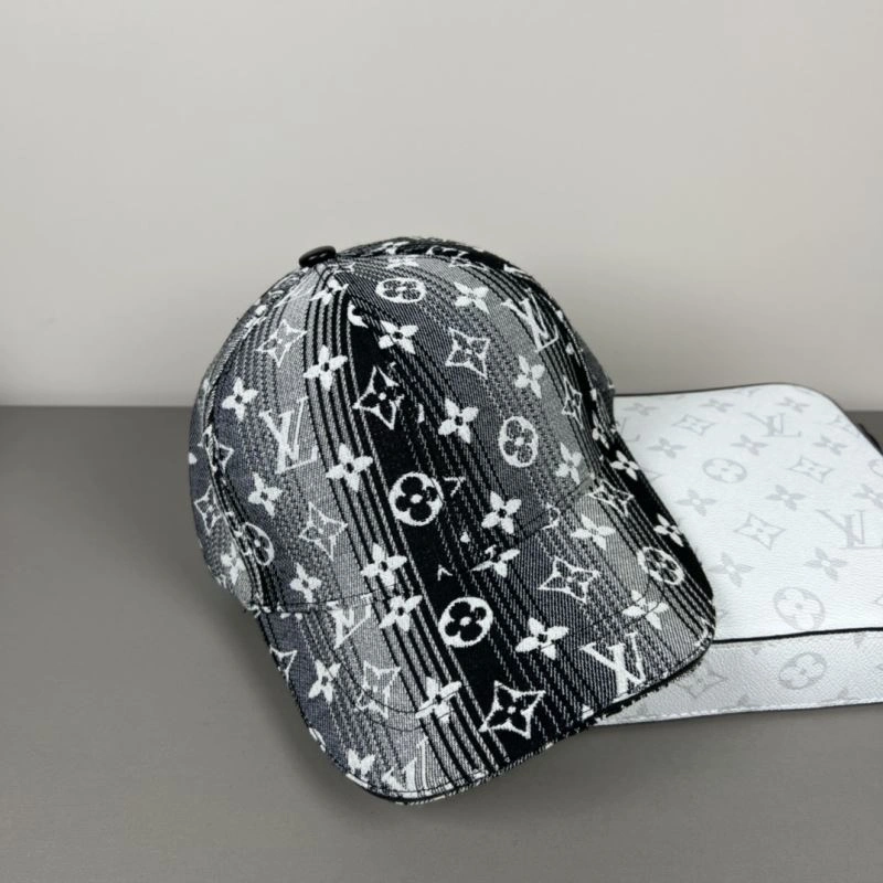 Top mirror Louis Vuitton Caps