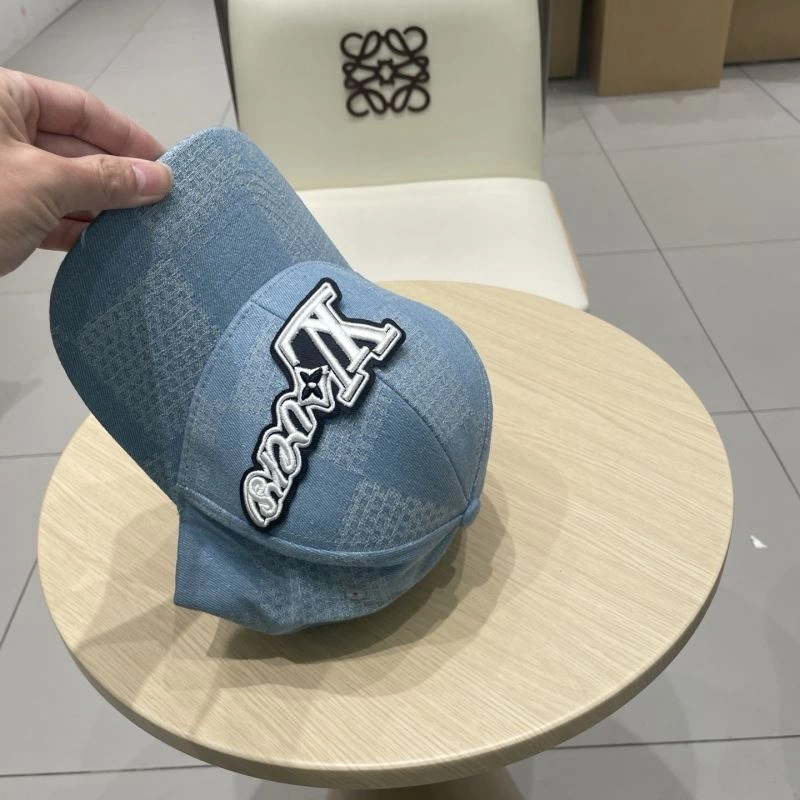 Cut-rate Louis Vuitton Caps