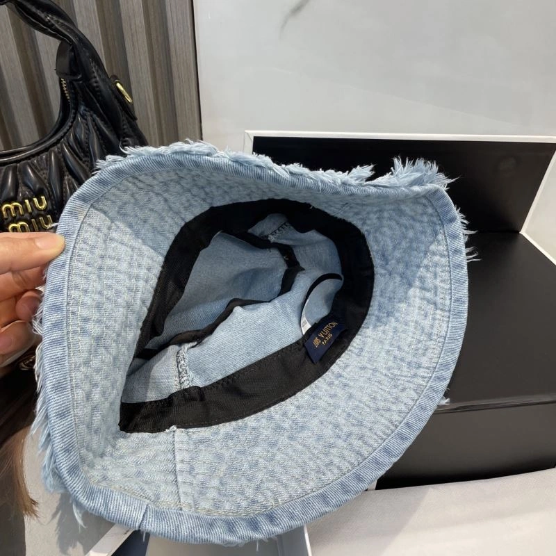 Factory-made Louis Vuitton Caps