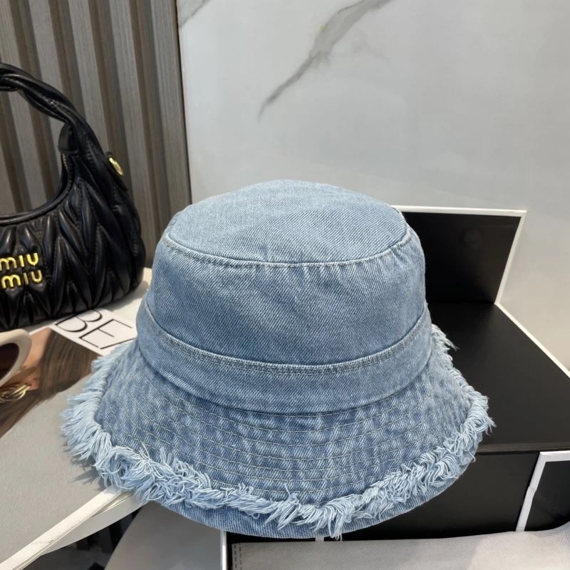 Factory-made Louis Vuitton Caps