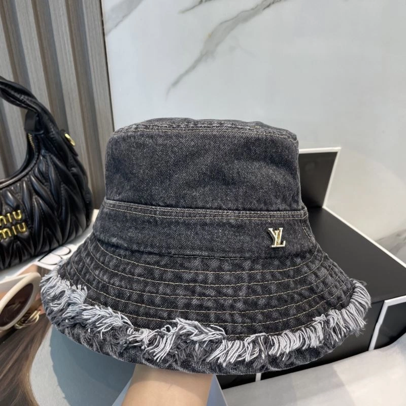 Brand-authenticated Louis Vuitton Caps