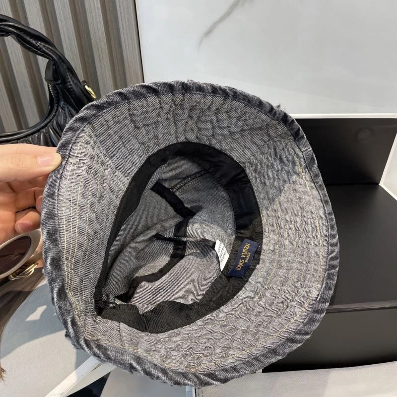 Brand-authenticated Louis Vuitton Caps