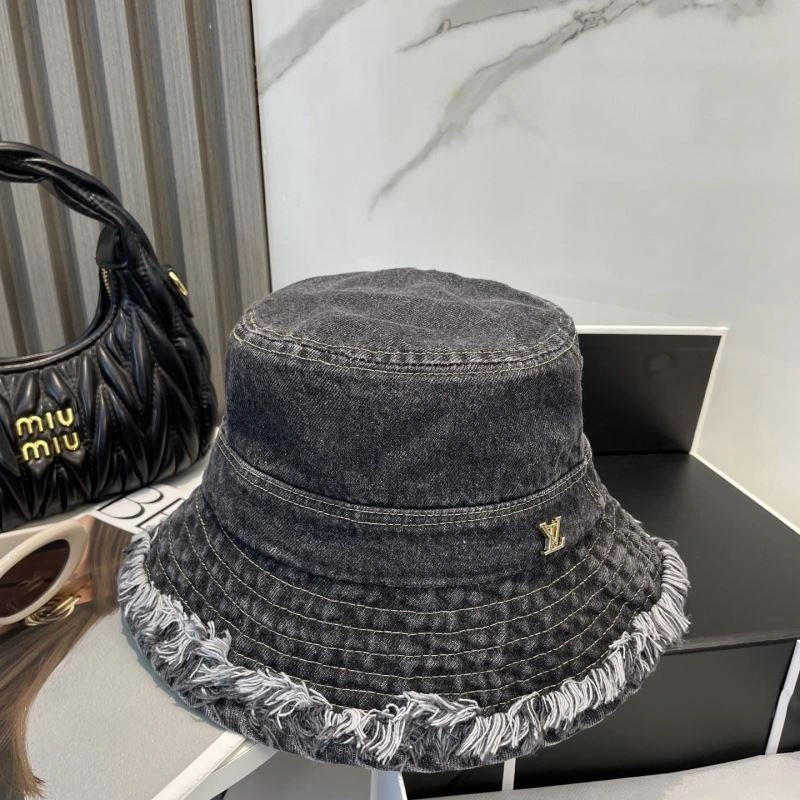 Brand-authenticated Louis Vuitton Caps