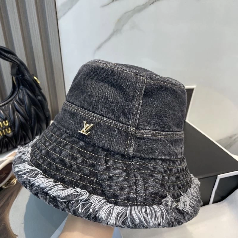 Brand-authenticated Louis Vuitton Caps