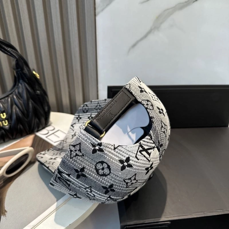Accurate model Louis Vuitton Caps