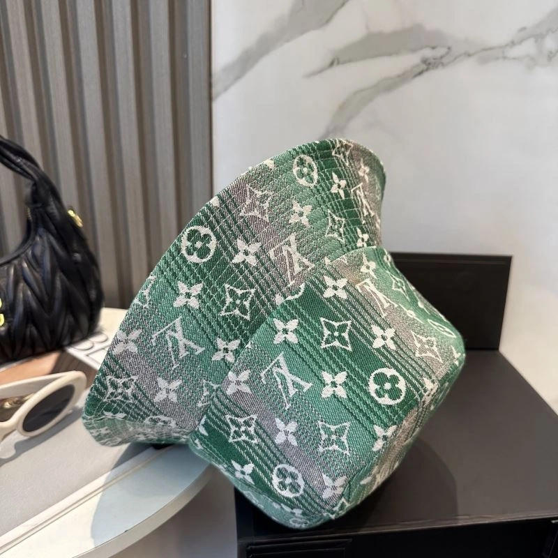 Accurate model Louis Vuitton Caps