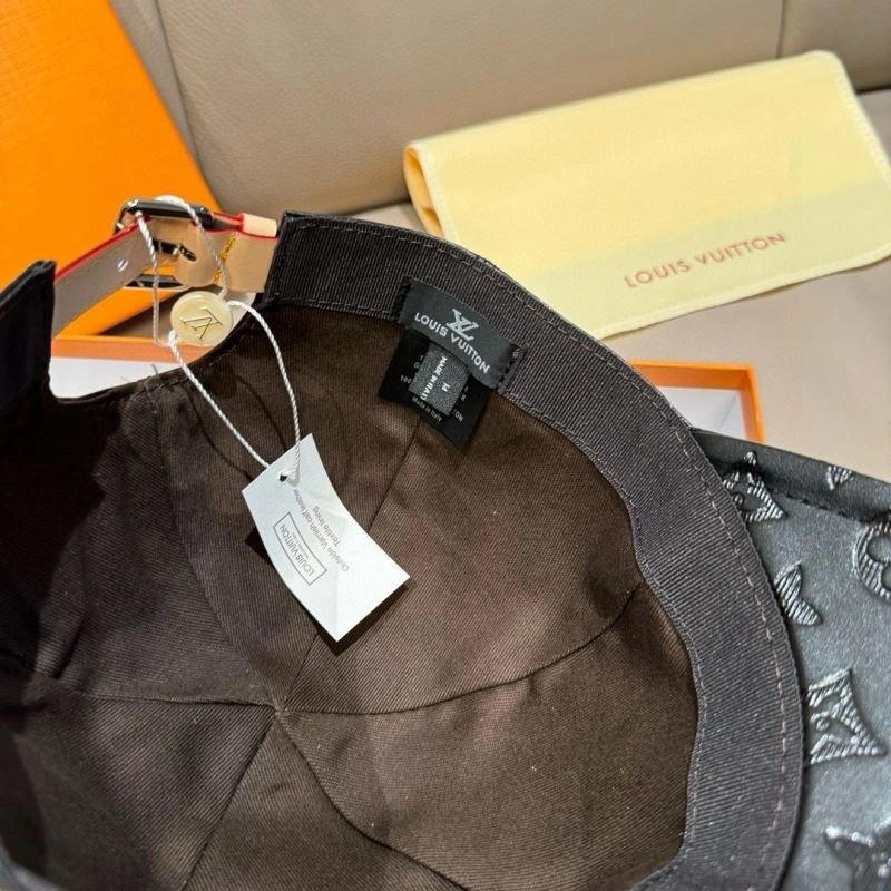 Mirror quality Louis Vuitton Caps