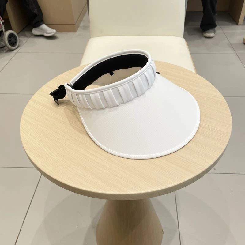 Exact replica Louis Vuitton Caps