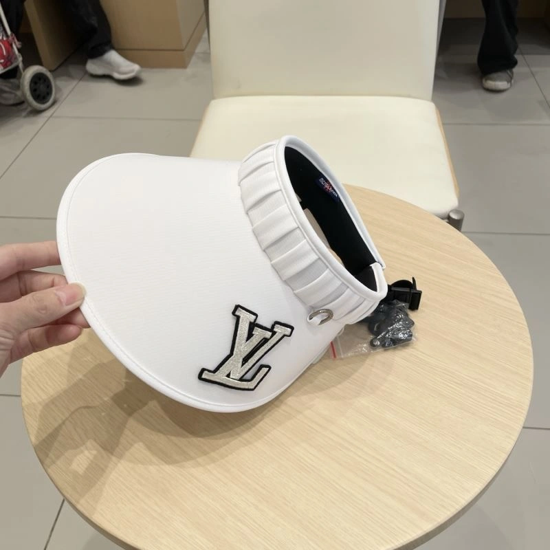 Exact replica Louis Vuitton Caps