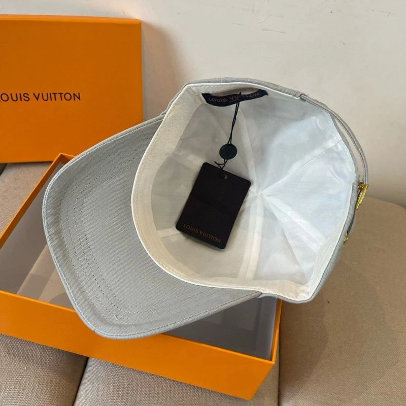 Precise copy Louis Vuitton Caps