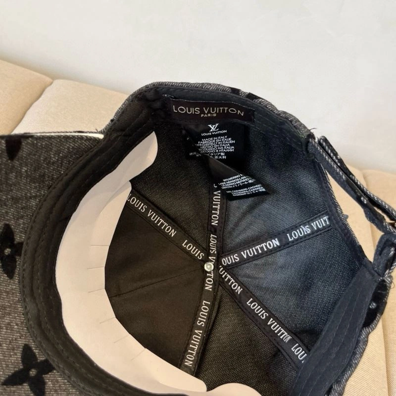 Top match Louis Vuitton Caps