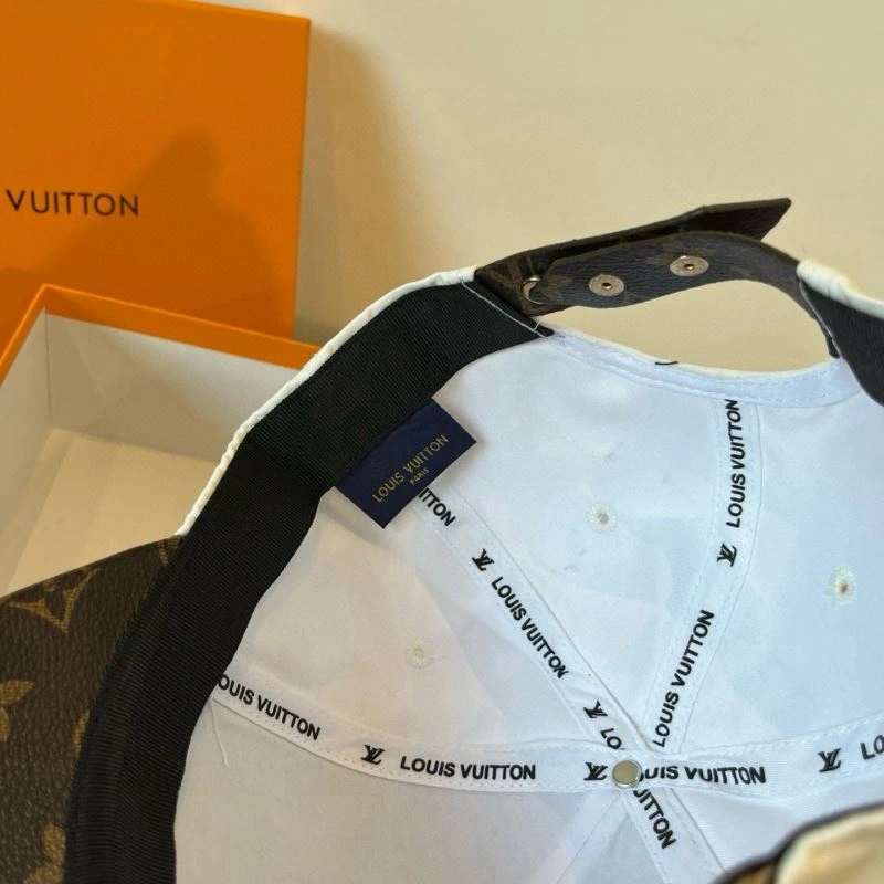 Accurate model Louis Vuitton Caps