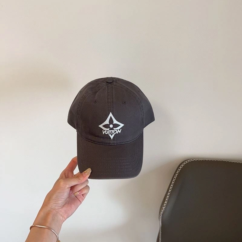 Brand-authenticated Louis Vuitton Caps