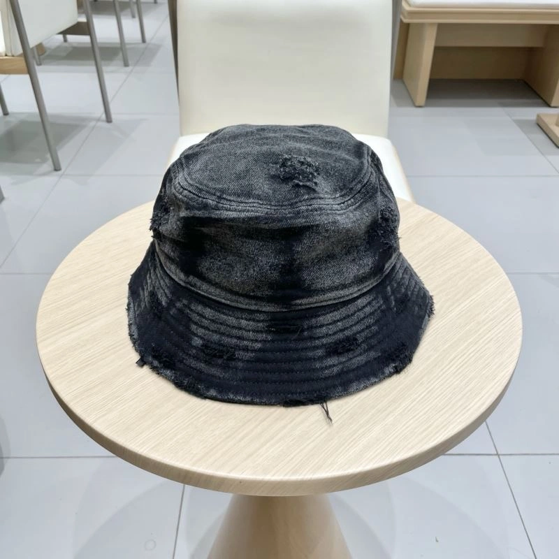 Value-priced Louis Vuitton Caps