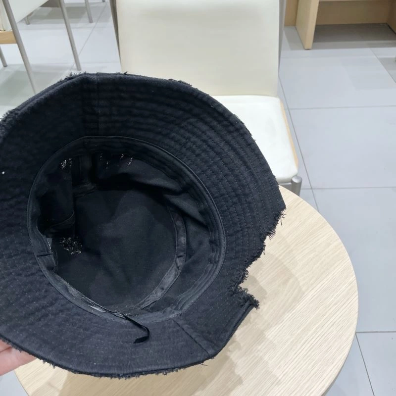 Value-priced Louis Vuitton Caps