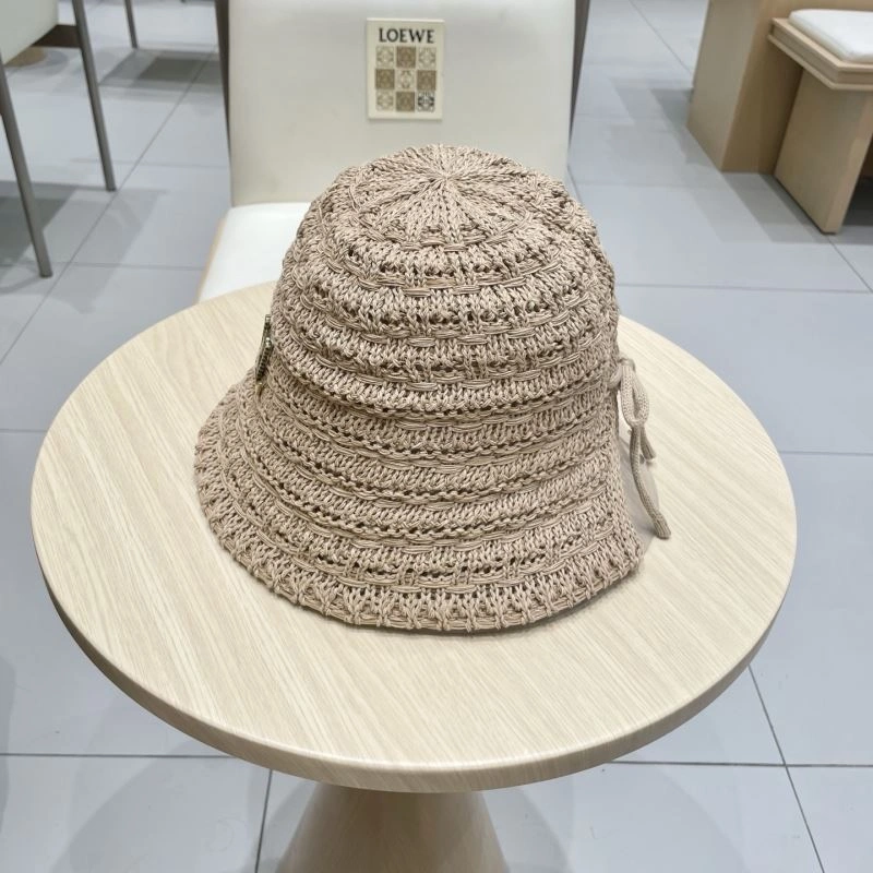 Exact replica Louis Vuitton Caps