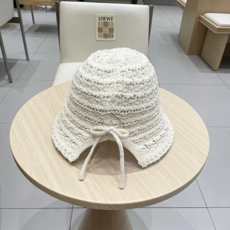 Exact replica Louis Vuitton Caps