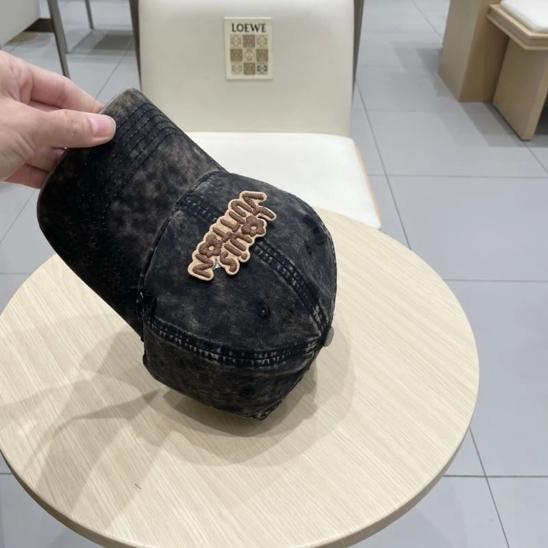Precise copy Louis Vuitton Caps