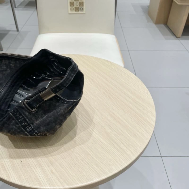 Precise copy Louis Vuitton Caps