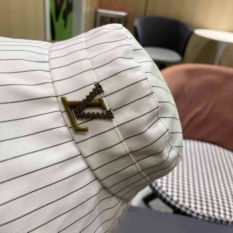 Brand-original Louis Vuitton Caps