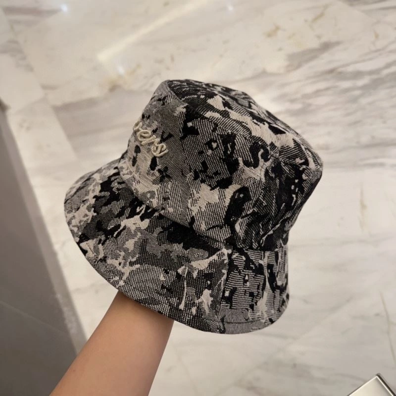 Official Louis Vuitton Caps