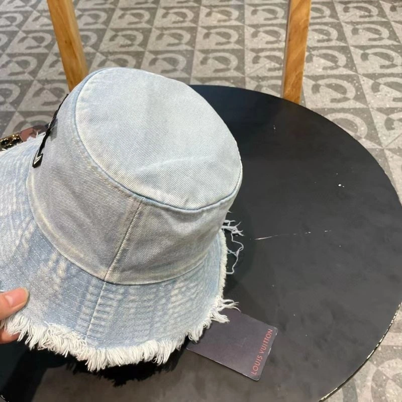 1:1 copy Louis Vuitton Caps