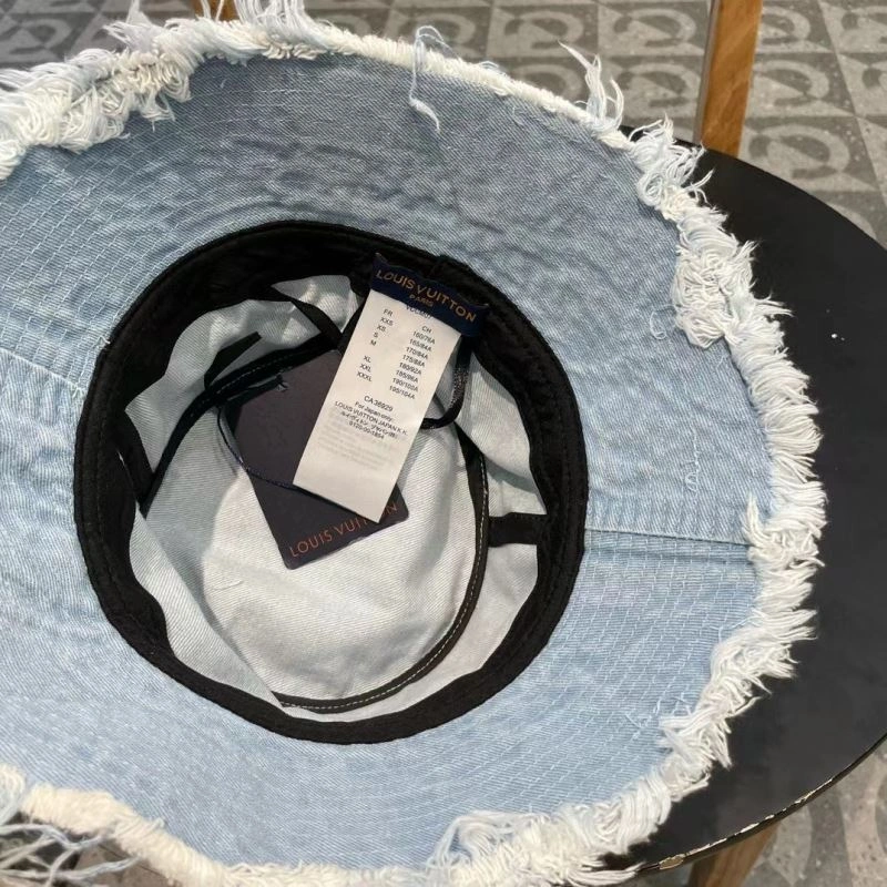 1:1 copy Louis Vuitton Caps