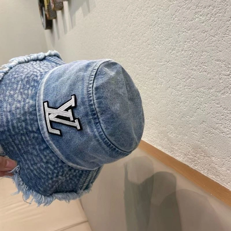 Brand-authenticated Louis Vuitton Caps