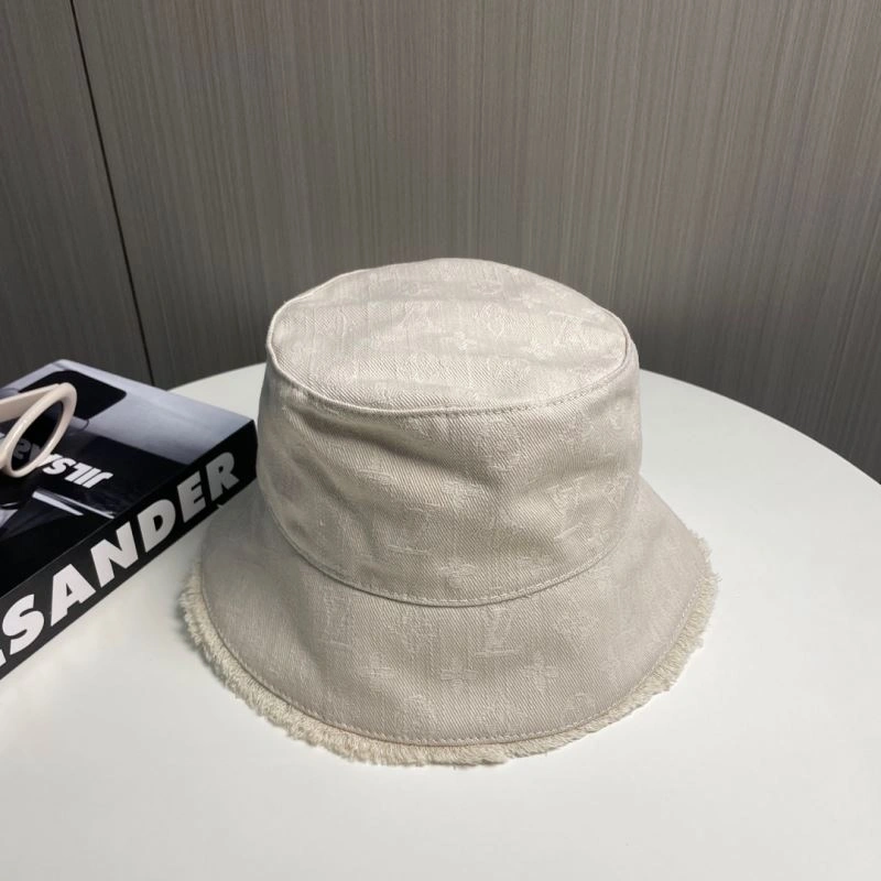 Precise copy Louis Vuitton Caps