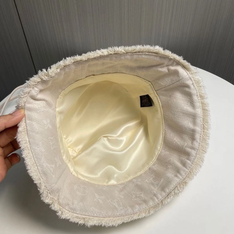 Precise copy Louis Vuitton Caps