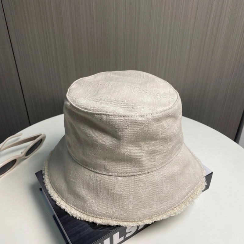 Precise copy Louis Vuitton Caps
