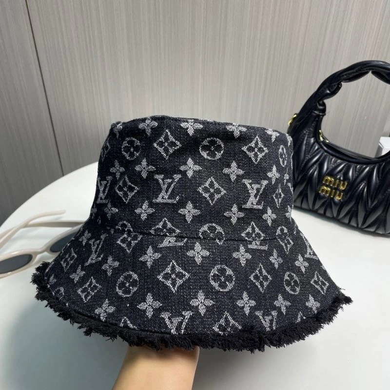 Brand-authenticated Louis Vuitton Caps