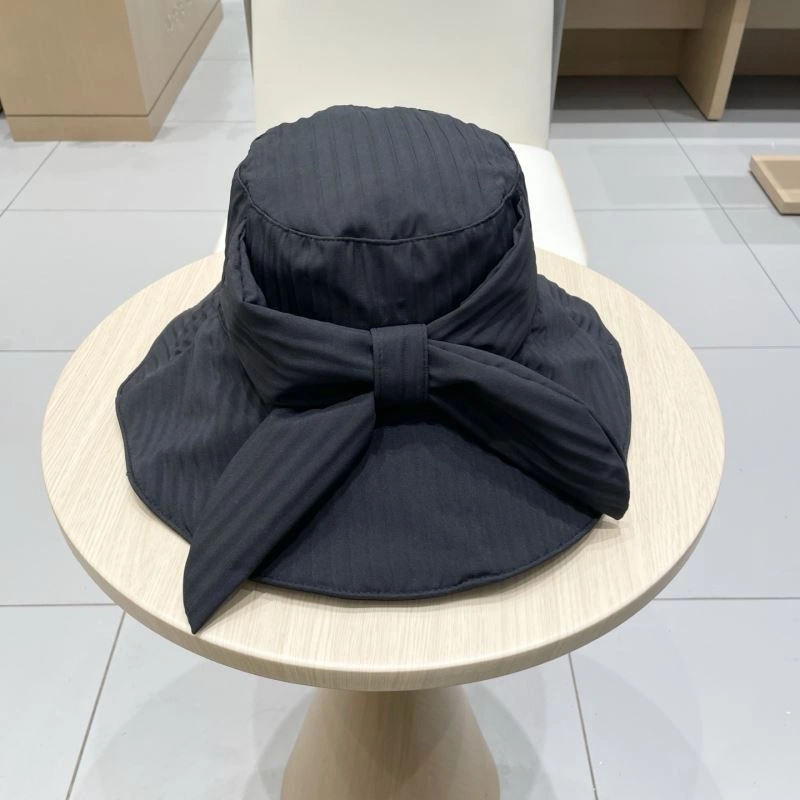Indistinguishable Louis Vuitton Caps