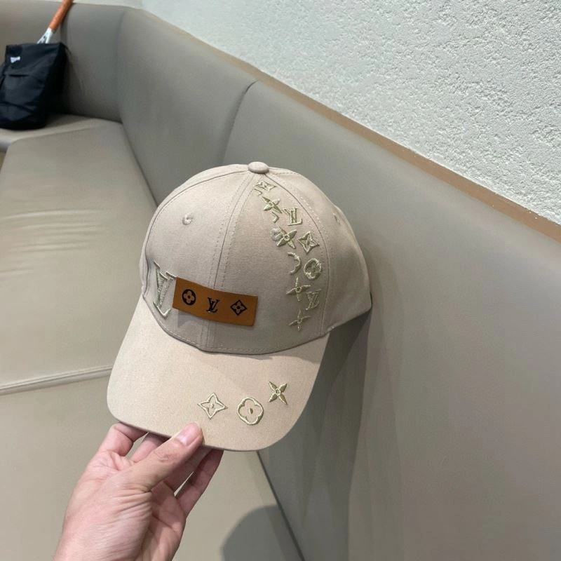 Low-cost Louis Vuitton Caps