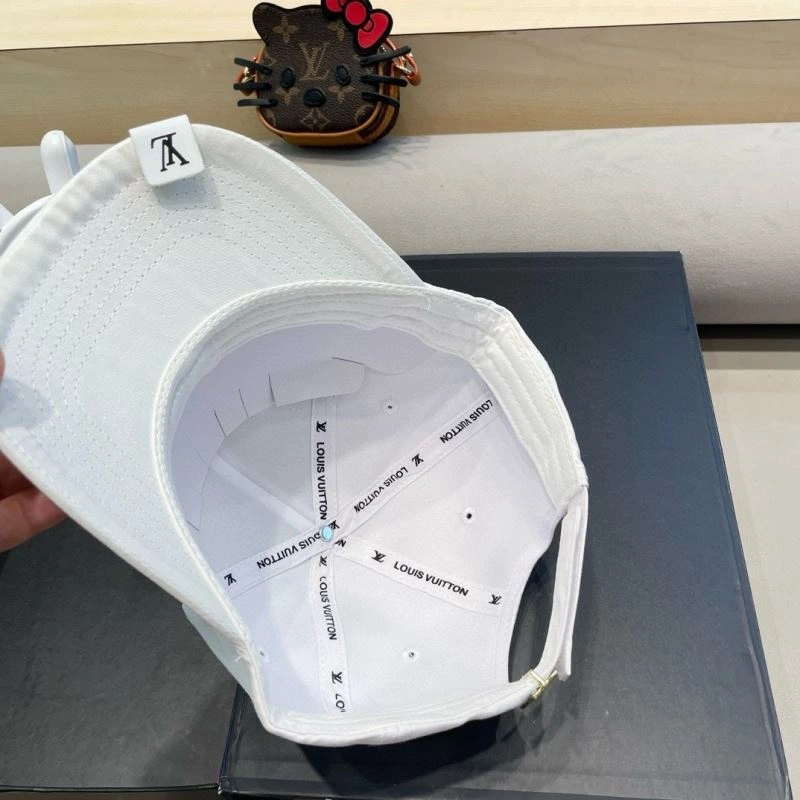 Top match Louis Vuitton Caps