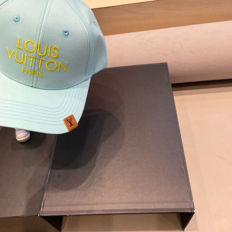 Top mirror Louis Vuitton Caps