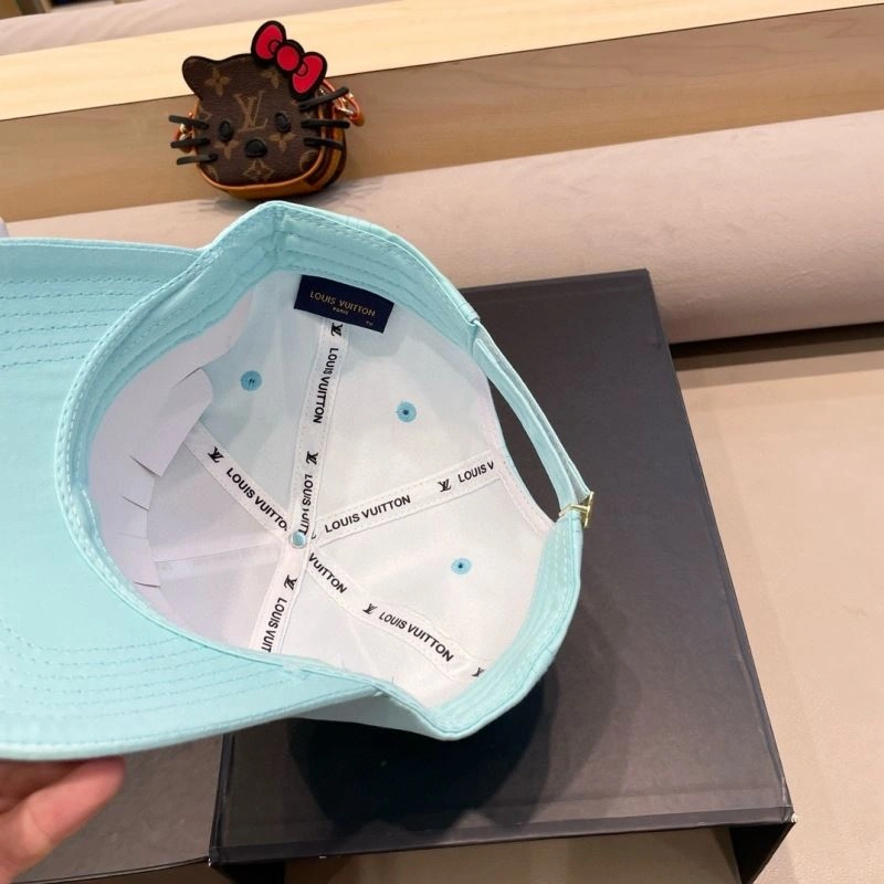 Top mirror Louis Vuitton Caps
